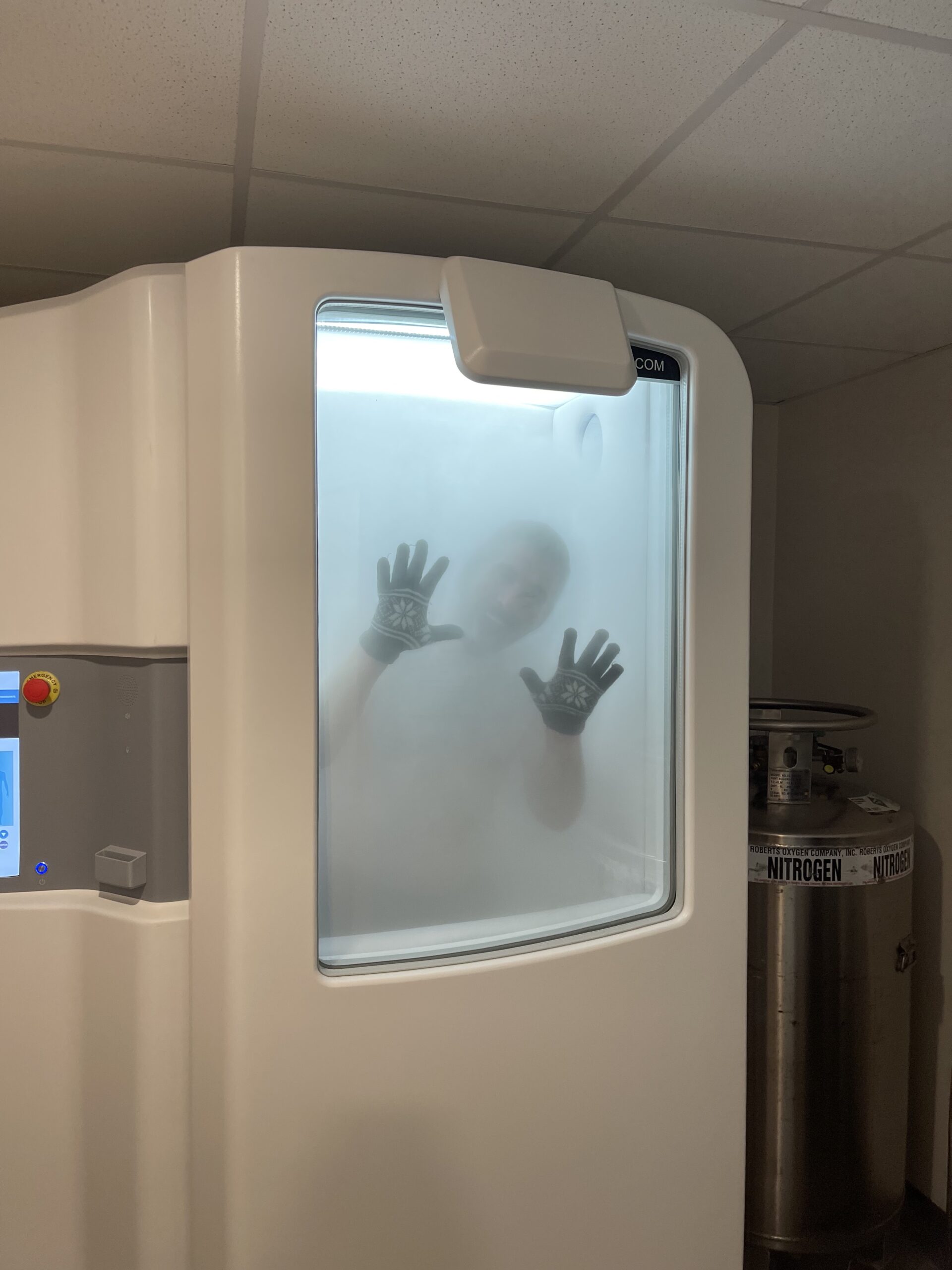 Used Cryotherapy Machine CryoScience Arctic| Location: USA. Best price ...