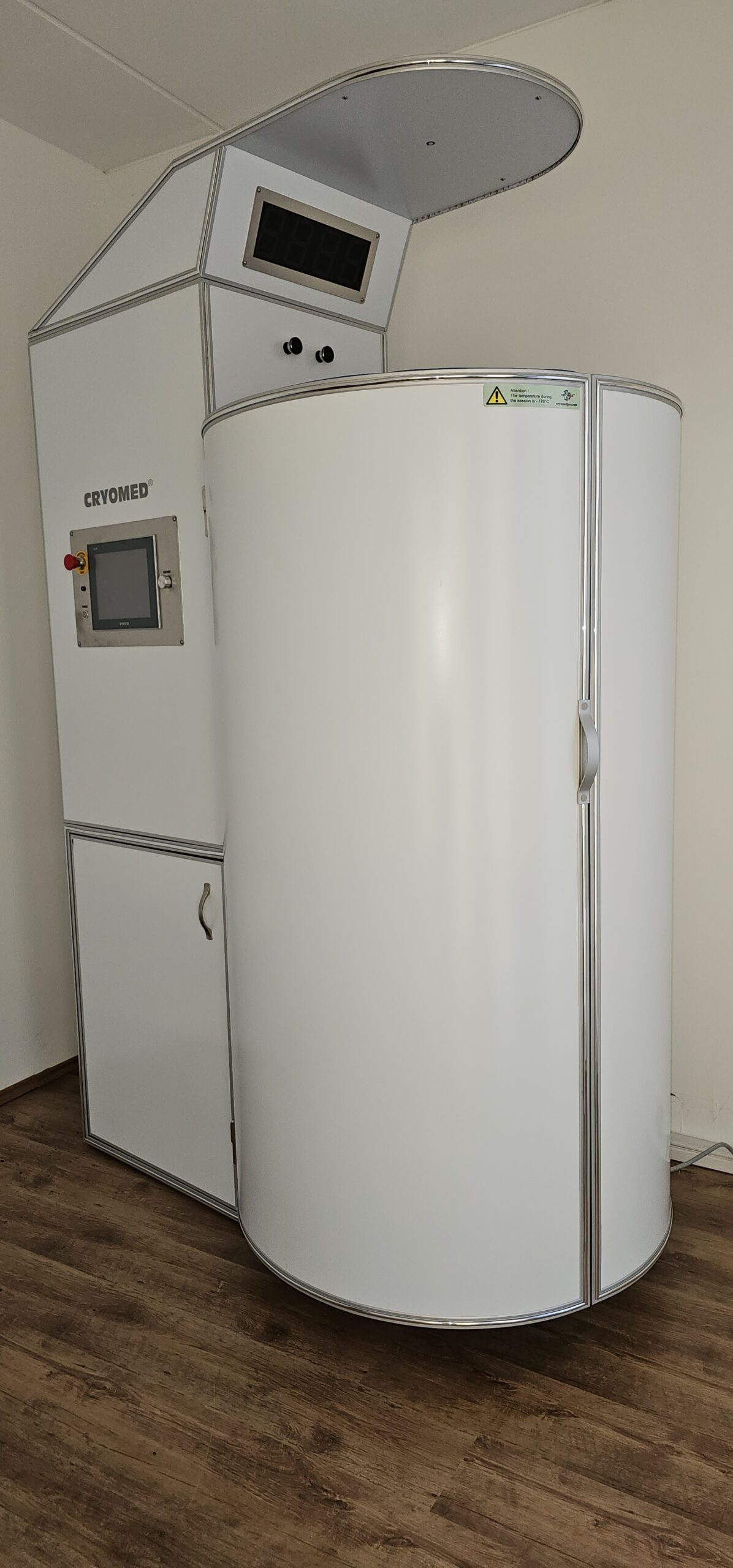 2019 Cryomed Pro, Austria used cryotherapy machine