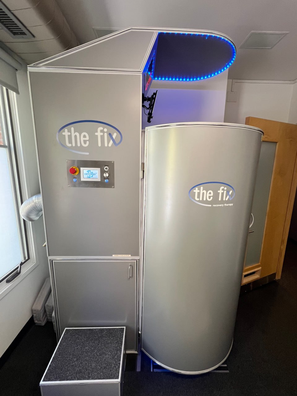 2016 Cryomed Pro + Cryo T-Elephant, USA used cryotherapy machine